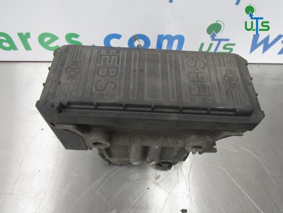 VOLVO FL10 RADIATOR - Used Truck Spares