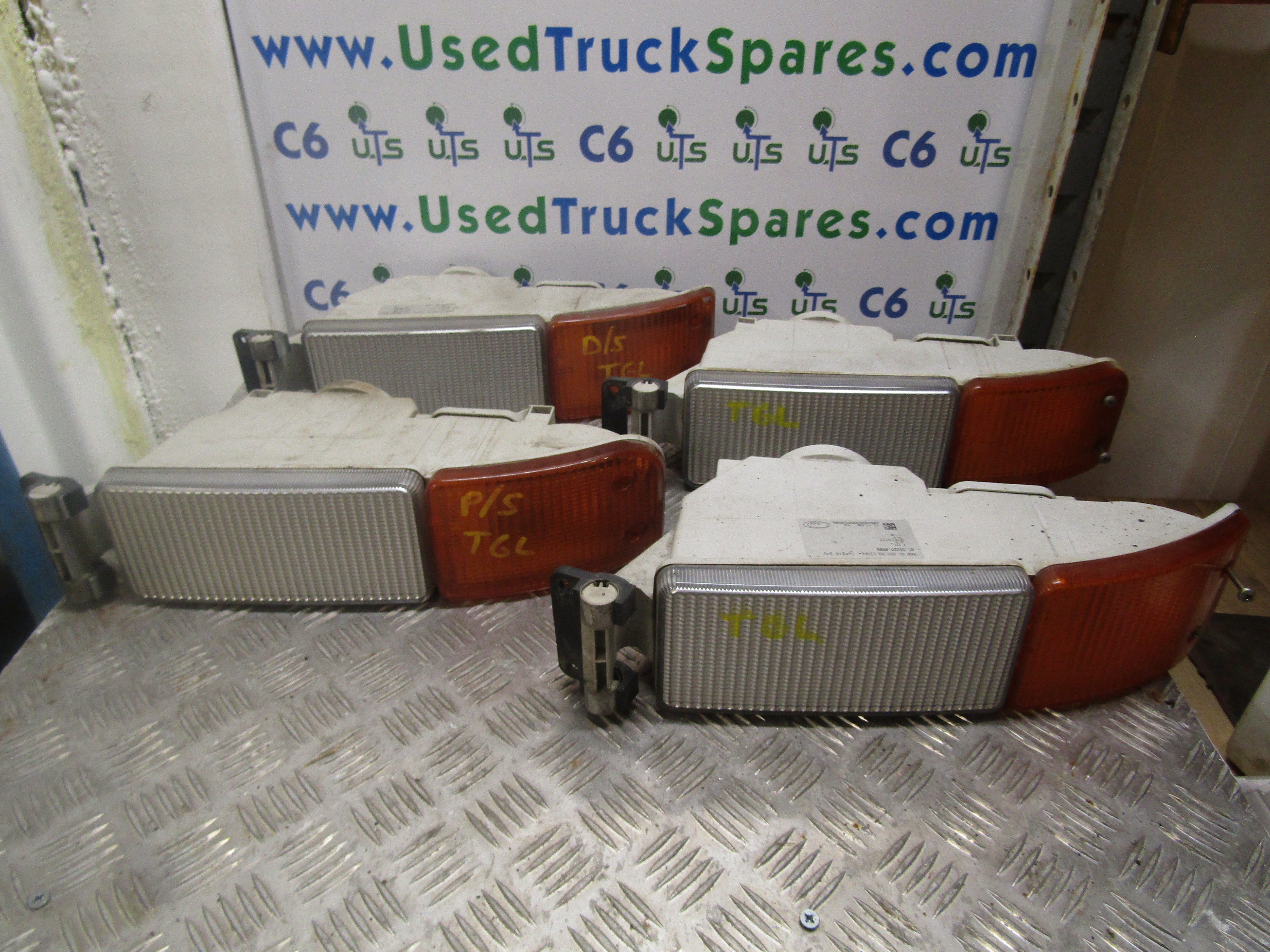 MAN TGL / TGM FRONT SIDE LIGHT / INDICATOR - Used Truck Spares