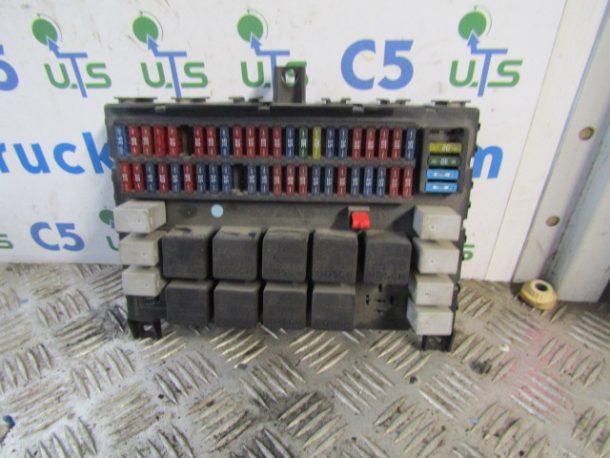 DAF CF 85 FUSE BOARD P/NO 1452112/518685102/01 - Used Truck Spares