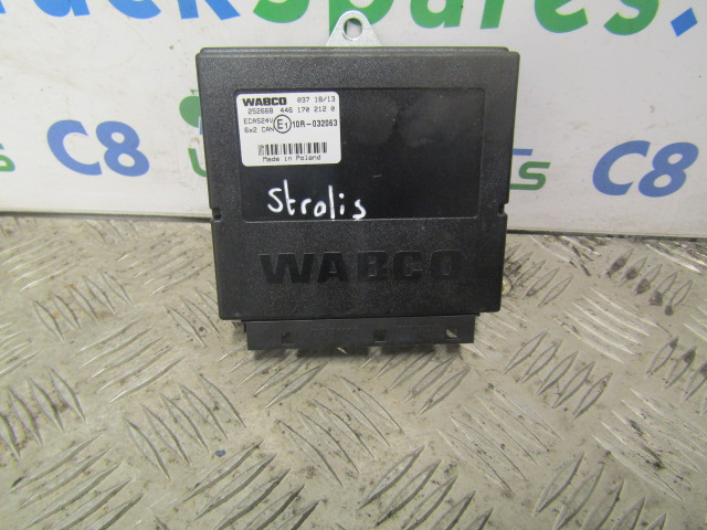 IVECO STRALIS DIFF LOCK SWITCH P/NO 5801554261 - Used Truck Spares